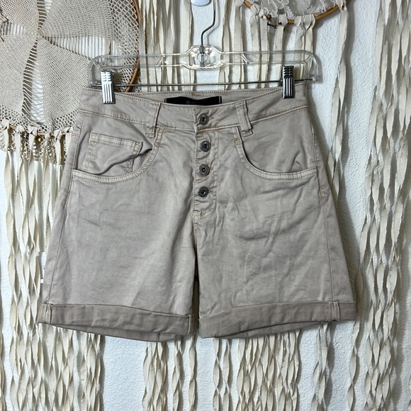 BEVY FLOG | Shorts | Bevy Flog Dorit Commando Shorts In Tan | Poshmark